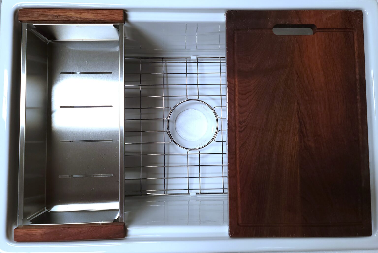 Pro Station / Ledge Sinks – Noble Stone Collection